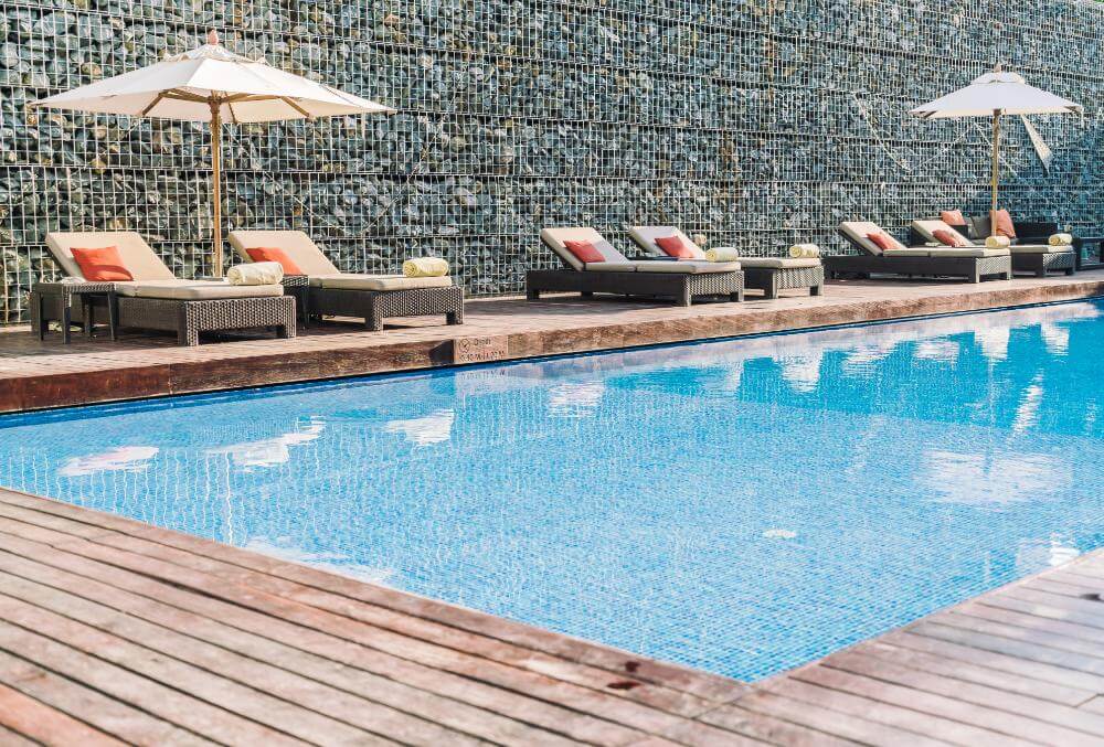 Innovative Pool Deck Overlay Techniques for Atlanta Homes